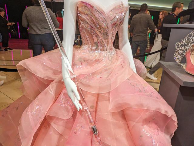 Wicked: We got up & close with the movie's costumes (and now so can you ...