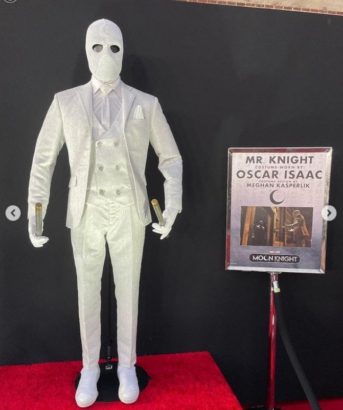Moon Knight: How to make a Moon Knight cosplay just like in Marvel ...