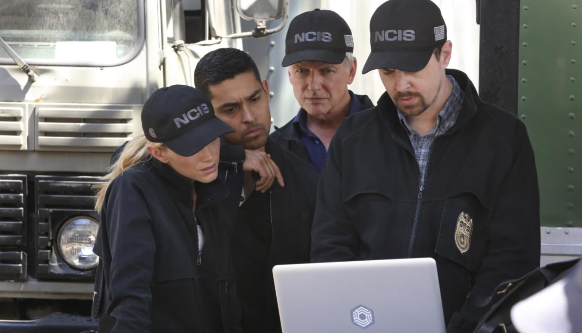 How to watch NCIS and its spinoff shows in release and chronological ...
