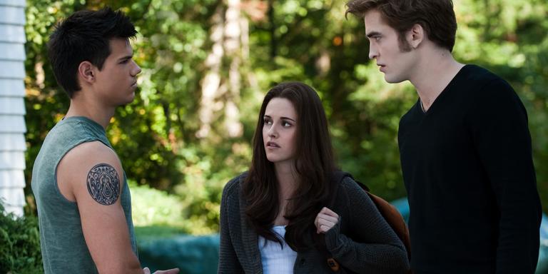 Twilight Saga watch order: How to watch the fantasy romance series in ...