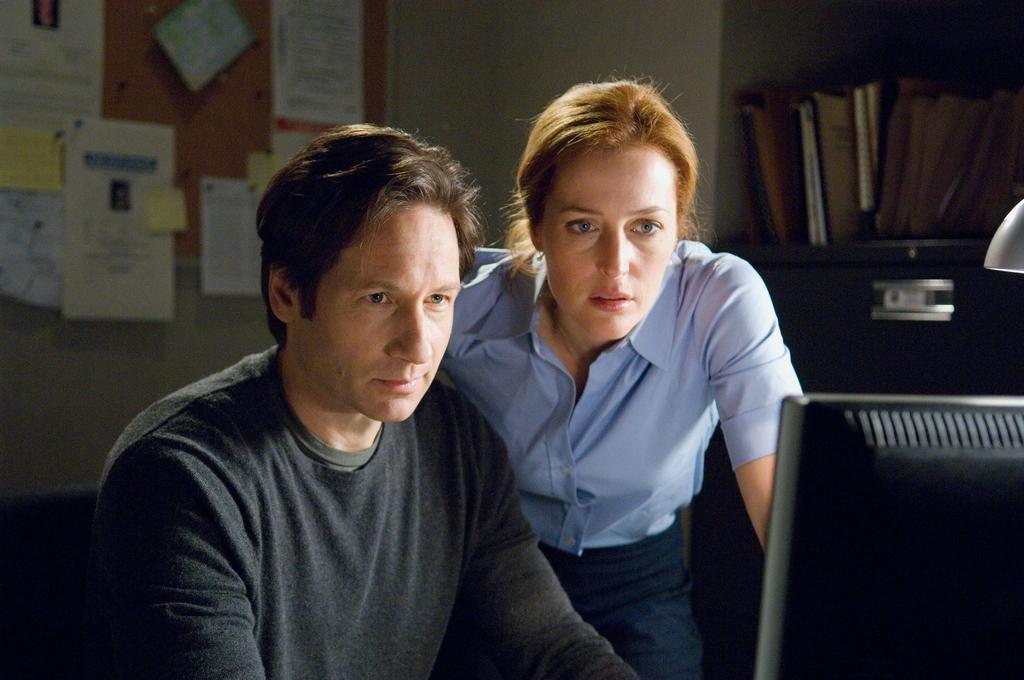 X-Files: How to watch Mulder & Scully & the Lone Gunmen's stories (and ...